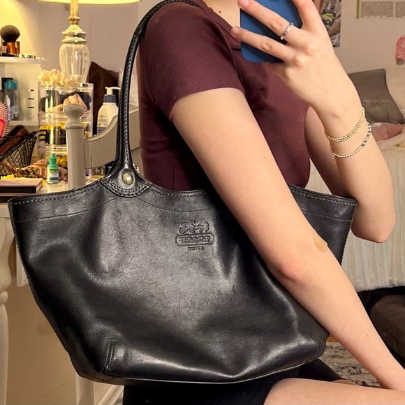 Coach | Bags | Coach Leatherware Shoulder Handbag Large Stripped ...